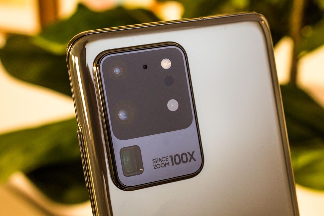 Samsung, 150 Megapiksel kamera üzerinde çalışıyor! - ShiftDelete.Net