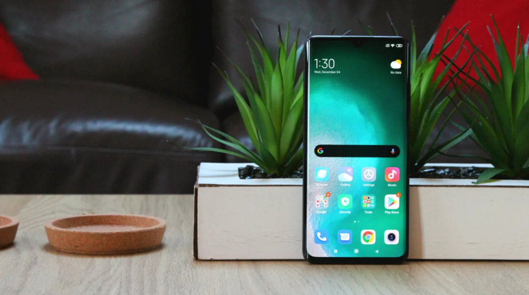 Xiaomi OLED ekran telefon modelleri için kolları sıvadı - ShiftDelete.Net