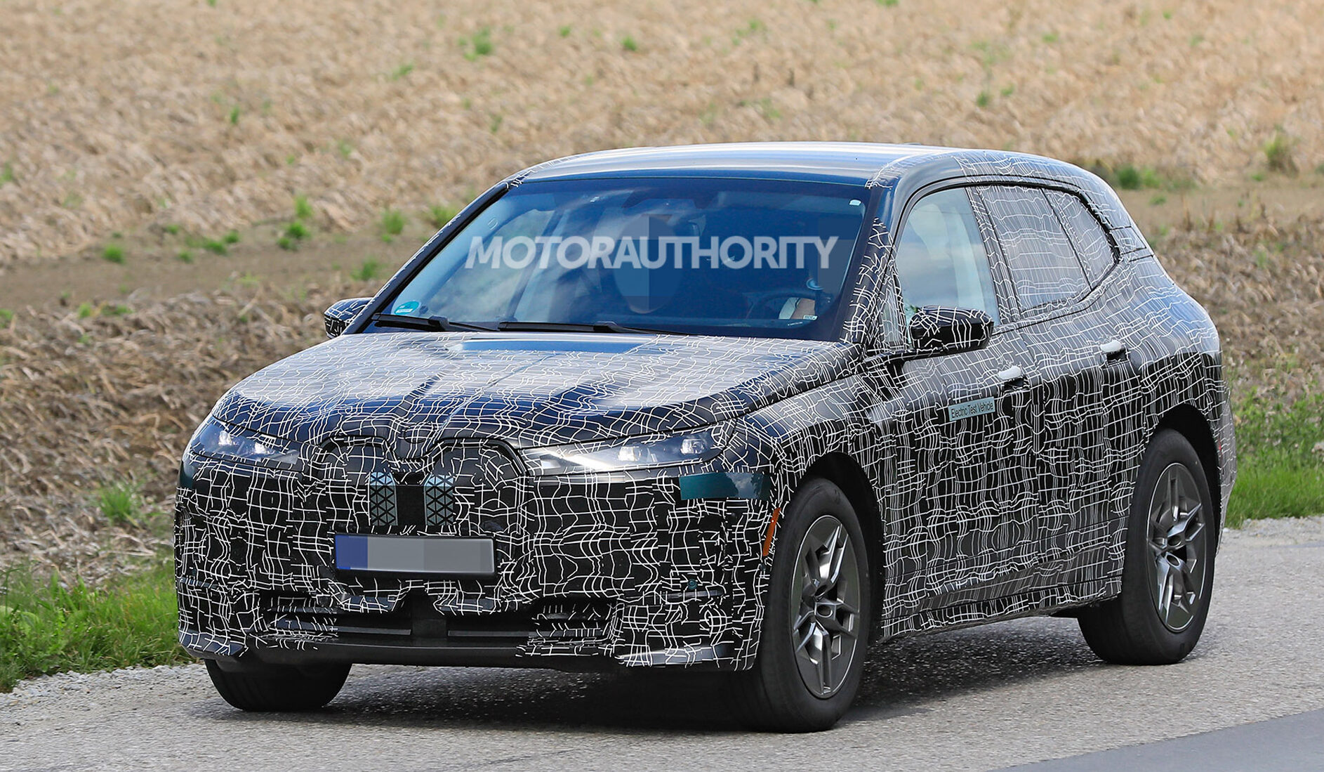 2022 BMW iNext fotoğrafları sızdırıldı - ShiftDelete.Net