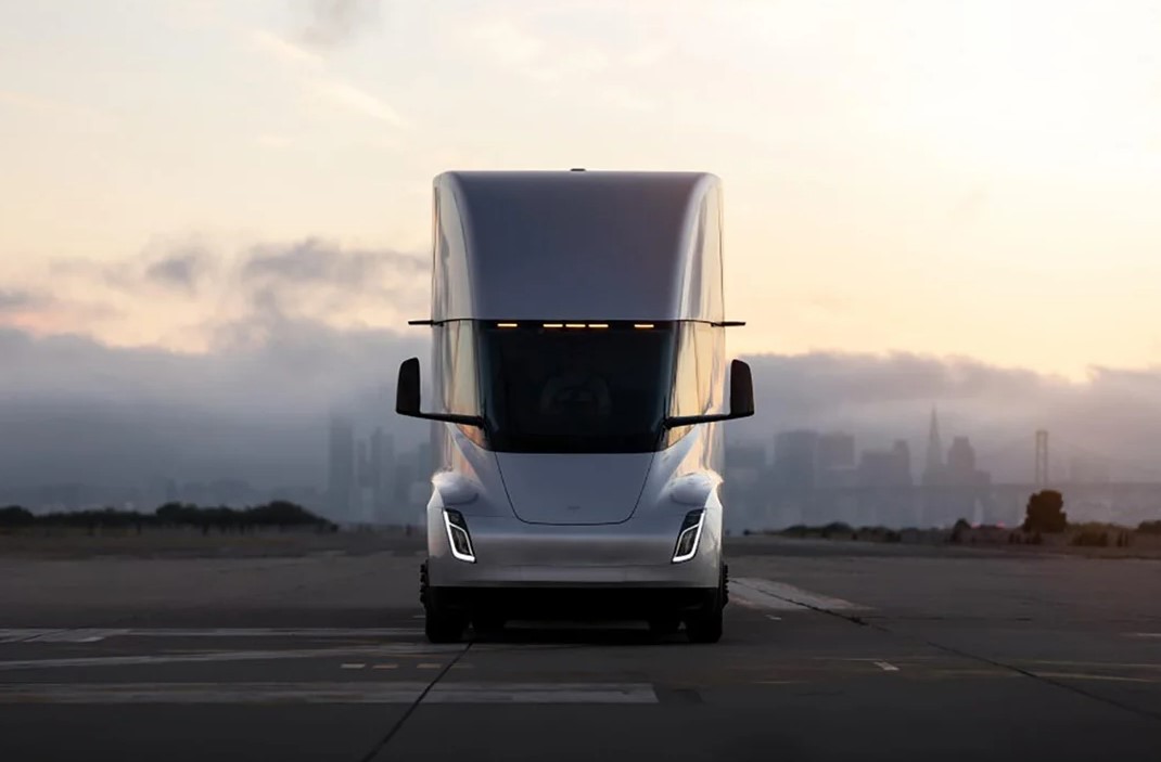 Tesla Semi modelinde sona yaklaşıldı - ShiftDelete.Net
