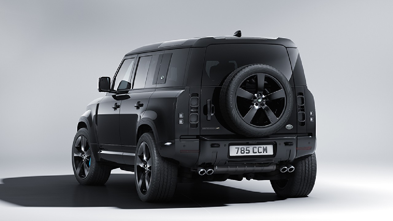 Land Rover Defender 007 tanıtıldı: İşte James Bond'un yeni aracı ...