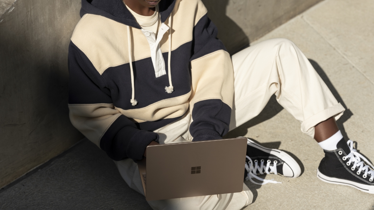 Surface Laptop Go, pil ömrünü iyileştiren güncelleme aldı ... Surface Laptop Go, pil ömrünü iyileştiren güncelleme aldı ...