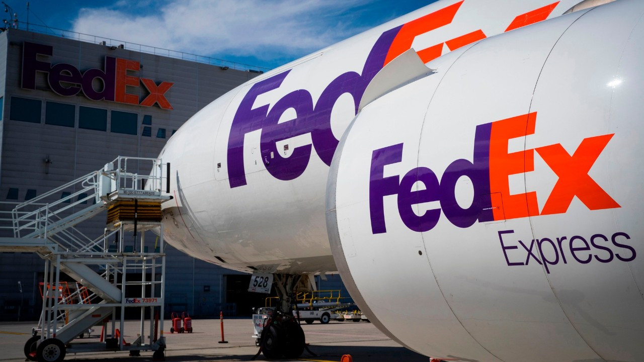 FedEx kargo uçakları, lazerlerle donatılacak! - ShiftDelete.Net