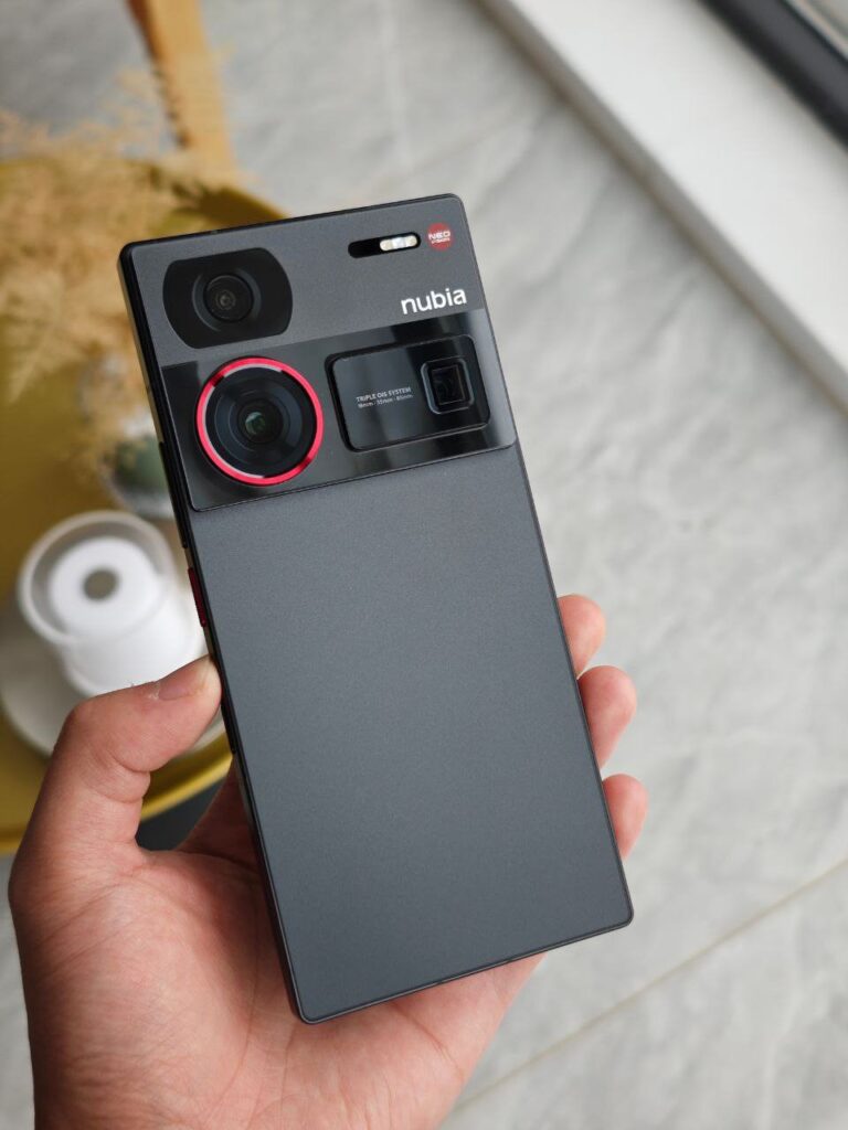 Nubia Z60 Ultra görüntüleri sızdı! İşte tasarımı ve özellikleri - SDN