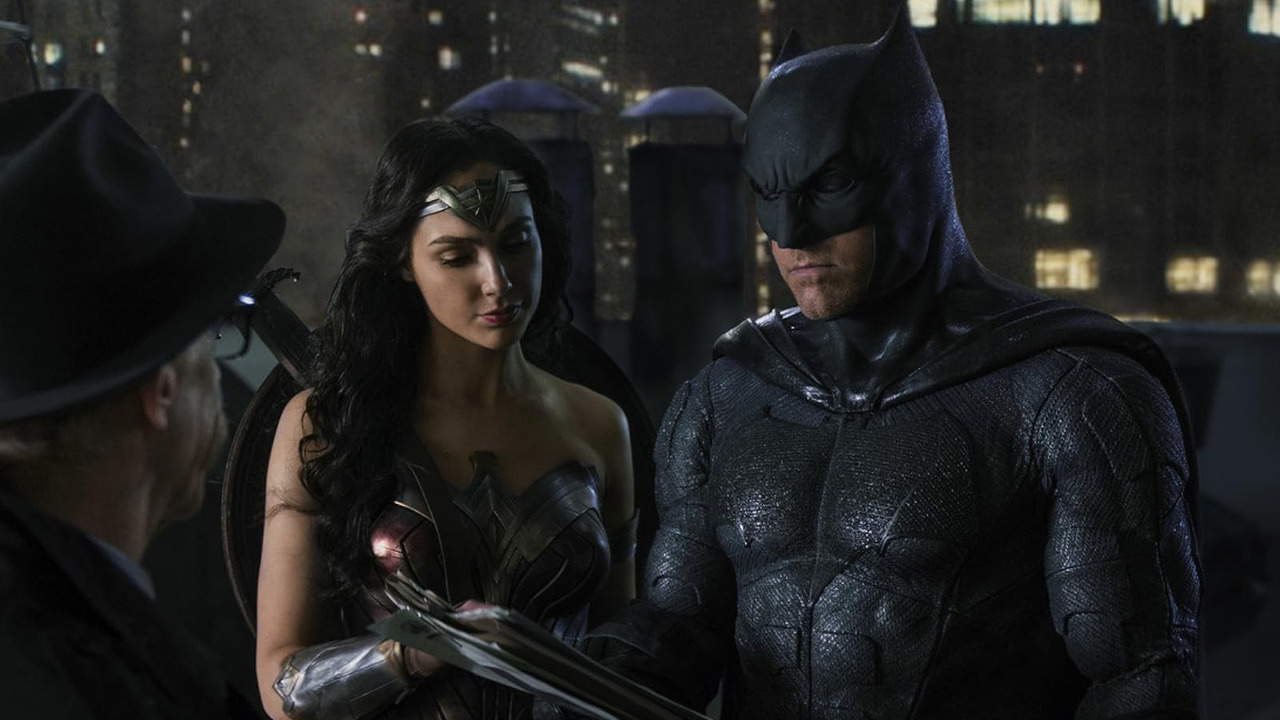 Yeni Batman ve Wonder Woman filmleri gelecek mi? - SDN