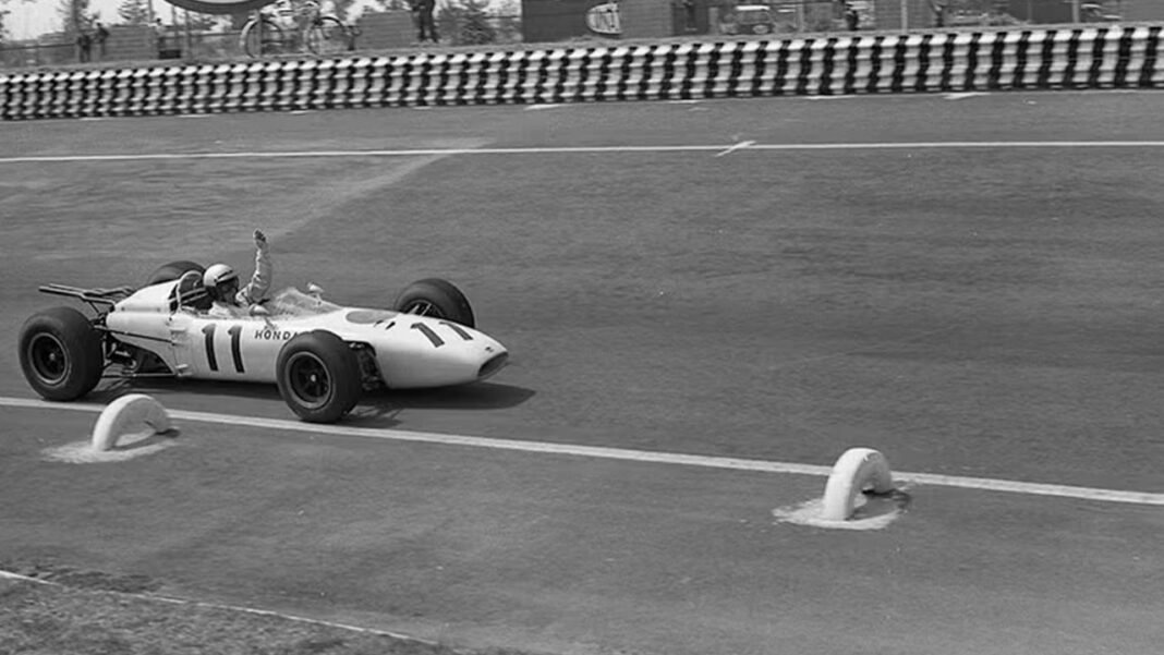 Honda eski şampiyon RA272'yi Meksika GP'de yarıştırıyor! - SDN